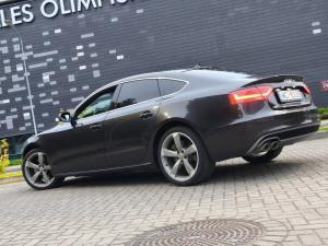Melns Audi A5 2014 Jelgava, ar dzinēja tilpumu 3.00 L un nobraukumu 213 tūkst. km par 10990 €, foto 5 vietnē AUTOMOTO.COM.LV