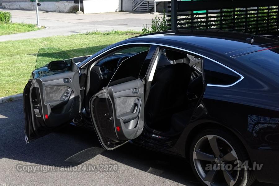 Melns Audi A5 2014 Tallina, ar dzinēja tilpumu 1.80 L un nobraukumu 180 tūkst. km par 11900 €, foto 6 vietnē AUTOMOTO.COM.LV