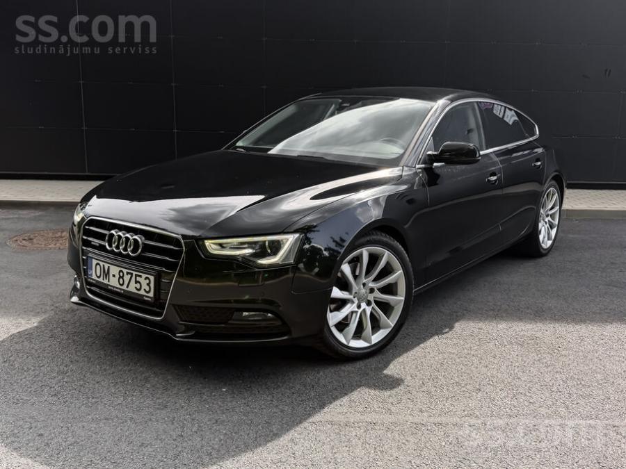 Black Audi A5 2015 in Jelgava, with an engine capacity of 3.00 L and mileage of 260 thousand km for 12995 €, photo 4 on AUTOMOTO.COM.LV