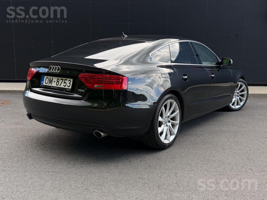 Black Audi A5 2015 in Jelgava, with an engine capacity of 3.00 L and mileage of 260 thousand km for 12995 €, photo 8 on AUTOMOTO.COM.LV