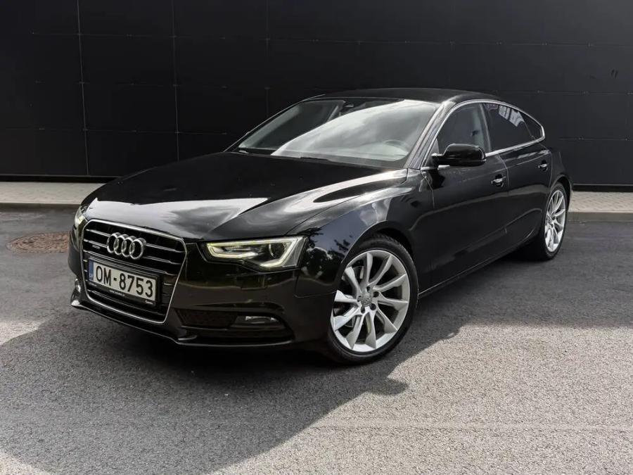 Melns Audi A5 2015 Jelgava, ar dzinēja tilpumu 3.00 L un nobraukumu 260 tūkst. km par 12995 €, foto 4 vietnē AUTOMOTO.COM.LV