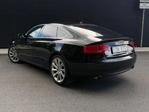 Melns Audi A5 2015 Jelgava, ar dzinēja tilpumu 3.00 L un nobraukumu 260 tūkst. km par 12995 €, foto 6 vietnē AUTOMOTO.COM.LV