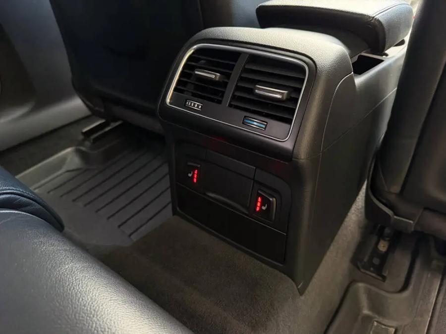 Melns Audi A5 2015 Jelgava, ar dzinēja tilpumu 3.00 L un nobraukumu 260 tūkst. km par 12995 €, foto 13 vietnē AUTOMOTO.COM.LV