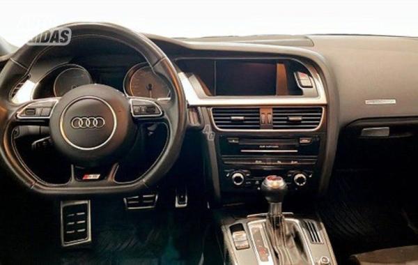 Black Audi A5 2016 in Kaunas, with an engine capacity of 0.00 L and mileage of 61 thousand km for 34413 €, photo 4 on AUTOMOTO.COM.LV