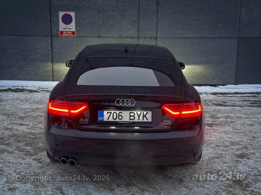 Melns Audi A5 2016 Pērnava, ar dzinēja tilpumu 3.00 L un nobraukumu 230 tūkst. km par 14490 €, foto 2 vietnē AUTOMOTO.COM.LV