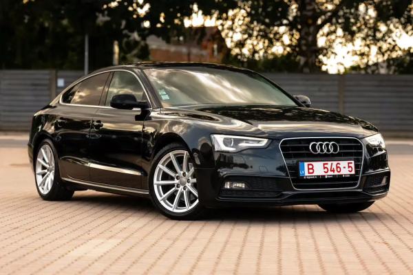 Melns Audi A5 2016 Jelgava, ar dzinēja tilpumu 2.00 L un nobraukumu 272 tūkst. km par 14900 €, foto 1 vietnē AUTOMOTO.COM.LV