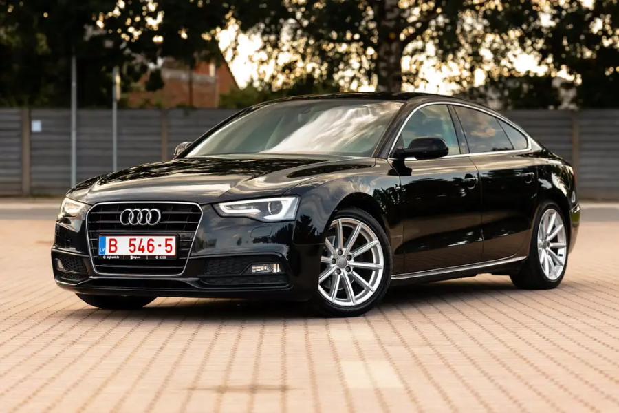 Melns Audi A5 2016 Jelgava, ar dzinēja tilpumu 2.00 L un nobraukumu 272 tūkst. km par 14900 €, foto 3 vietnē AUTOMOTO.COM.LV