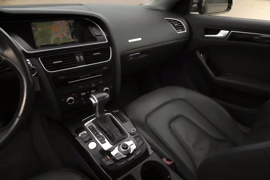 Melns Audi A5 2016 Jelgava, ar dzinēja tilpumu 2.00 L un nobraukumu 272 tūkst. km par 14900 €, foto 9 vietnē AUTOMOTO.COM.LV