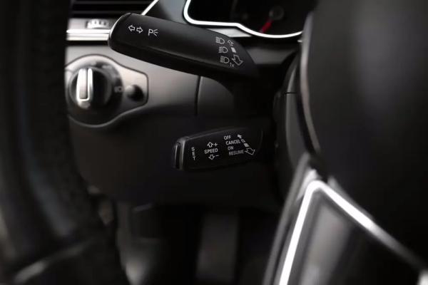 Melns Audi A5 2016 Jelgava, ar dzinēja tilpumu 2.00 L un nobraukumu 272 tūkst. km par 14900 €, foto 10 vietnē AUTOMOTO.COM.LV