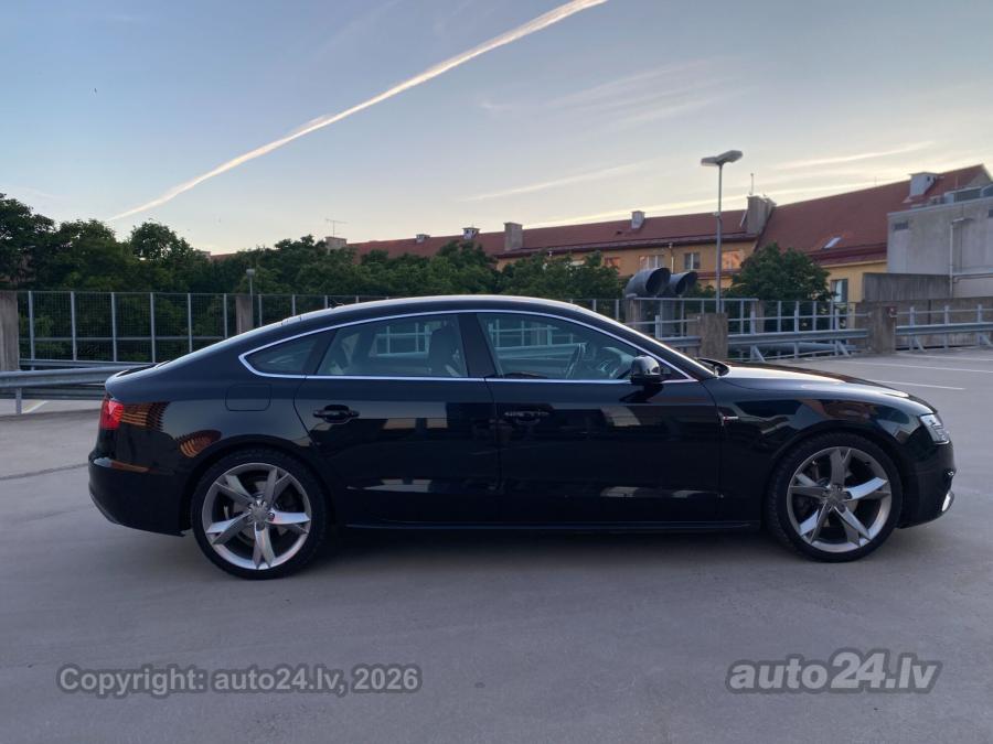 Melns Audi A5 2016 Tallina, ar dzinēja tilpumu 3.00 L un nobraukumu 178 tūkst. km par 19500 €, foto 6 vietnē AUTOMOTO.COM.LV