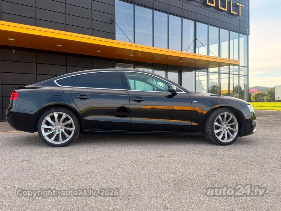Black Audi A5 2016 in Tallinn, with an engine capacity of 2.00 L and mileage of 200 thousand km for 15900 €, photo 6 on AUTOMOTO.COM.LV