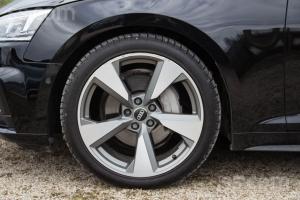 Melns Audi A5 2017 Tukums, ar dzinēja tilpumu 3.00 L un nobraukumu 194 tūkst. km par 19500 €, foto 31 vietnē AUTOMOTO.COM.LV