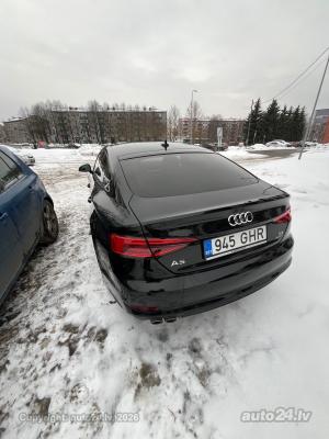 Melns Audi A5 2017 Tallina, ar dzinēja tilpumu 2.00 L un nobraukumu 139 tūkst. km par 22000 €, foto 3 vietnē AUTOMOTO.COM.LV