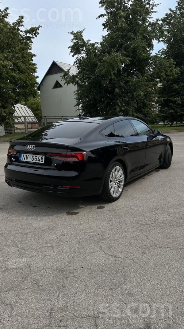 Melns Audi A5 2017 Rīga, ar dzinēja tilpumu 2.00 L un nobraukumu 249 tūkst. km par 15900 €, foto 7 vietnē AUTOMOTO.COM.LV