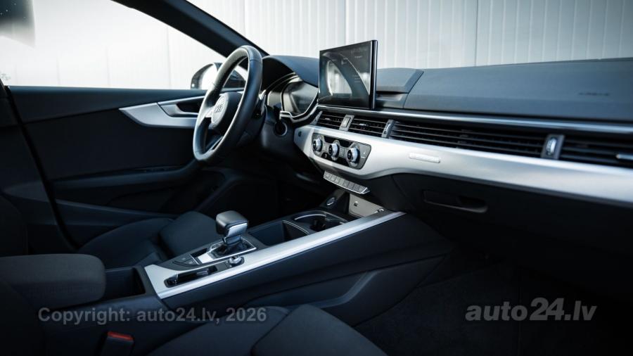 Melns Audi A5 2021 Tallina, ar dzinēja tilpumu 2.00 L un nobraukumu 120 tūkst. km par 30500 €, foto 11 vietnē AUTOMOTO.COM.LV