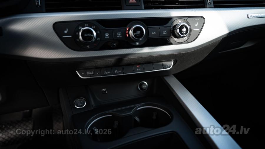 Melns Audi A5 2021 Tallina, ar dzinēja tilpumu 2.00 L un nobraukumu 120 tūkst. km par 30500 €, foto 20 vietnē AUTOMOTO.COM.LV