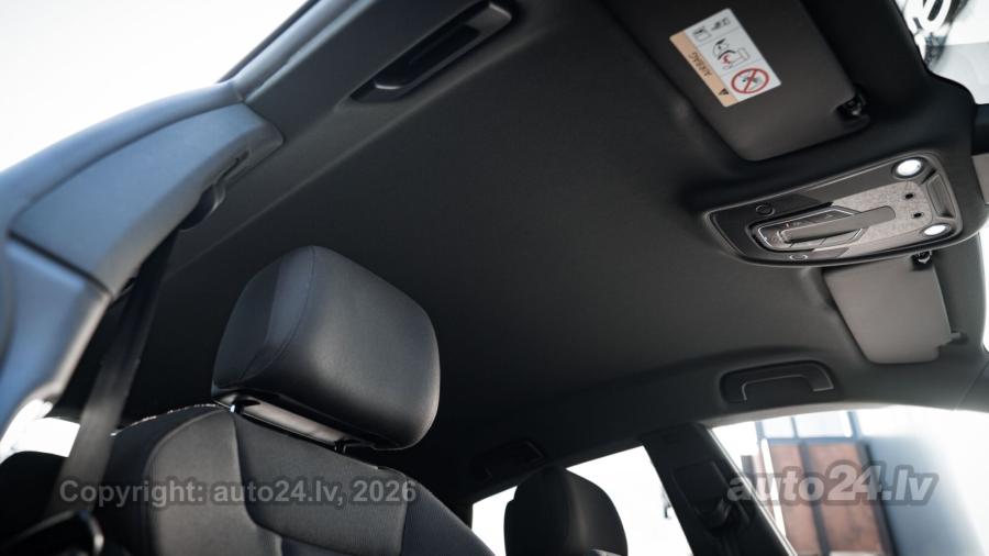 Melns Audi A5 2021 Tallina, ar dzinēja tilpumu 2.00 L un nobraukumu 120 tūkst. km par 30500 €, foto 22 vietnē AUTOMOTO.COM.LV