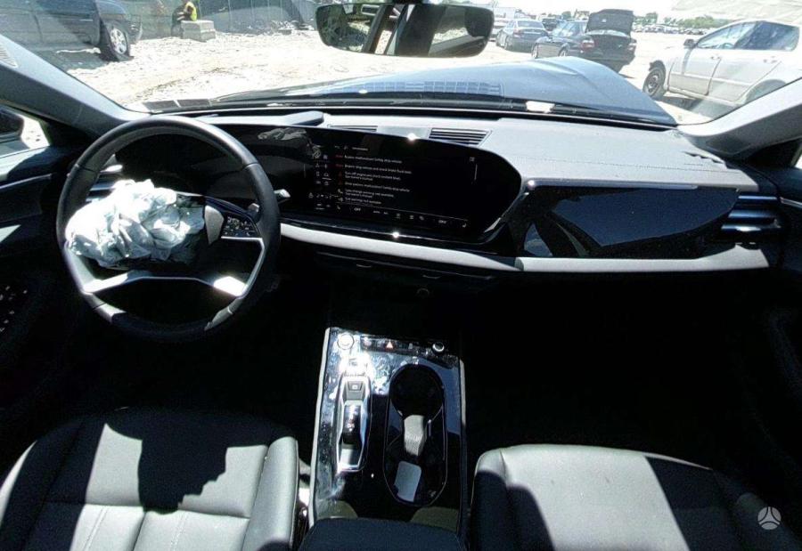 Melns Audi A5 2025 Kauņa, ar dzinēja tilpumu 2.00 L un nobraukumu 12 tūkst. km par 15490 €, foto 16 vietnē AUTOMOTO.COM.LV