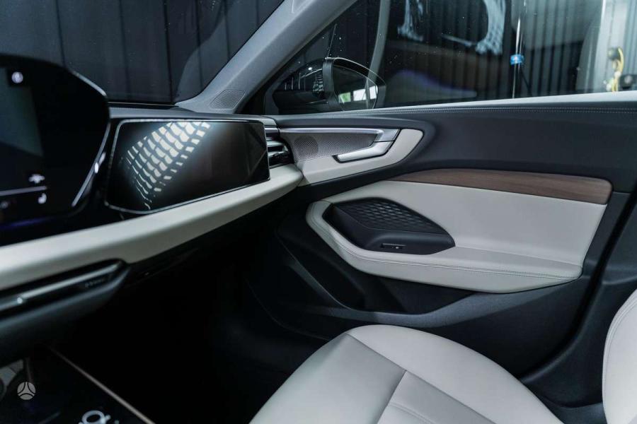 Melns Audi A5 2025 Viļņa, ar dzinēja tilpumu 1.97 L un nobraukumu 15 tūkst. km par 44999 €, foto 28 vietnē AUTOMOTO.COM.LV