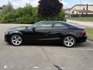 Melns Audi A5 2008 Panevēža, ar dzinēja tilpumu 1.80 L un nobraukumu 300 tūkst. km par 5200 €, foto 3 vietnē AUTOMOTO.COM.LV