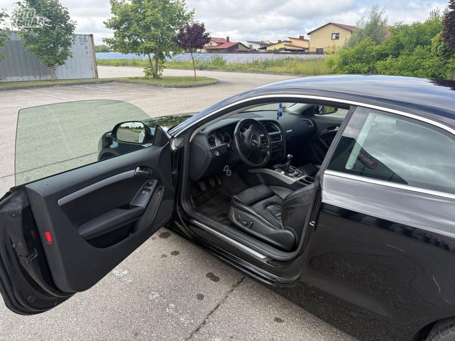 Melns Audi A5 2008 Panevēža, ar dzinēja tilpumu 1.80 L un nobraukumu 300 tūkst. km par 5200 €, foto 10 vietnē AUTOMOTO.COM.LV