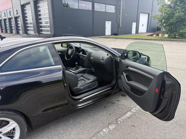 Melns Audi A5 2008 Panevēža, ar dzinēja tilpumu 1.80 L un nobraukumu 300 tūkst. km par 5200 €, foto 10 vietnē AUTOMOTO.COM.LV