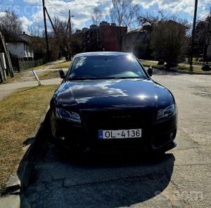 Black Audi A5 2009 in Cesis, with an engine capacity of 3.00 L and mileage of 336 thousand km for 9500 €, photo 3 on AUTOMOTO.COM.LV