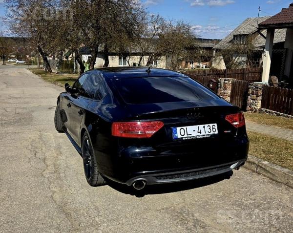 Black Audi A5 2009 in Cesis, with an engine capacity of 3.00 L and mileage of 336 thousand km for 9500 €, photo 5 on AUTOMOTO.COM.LV