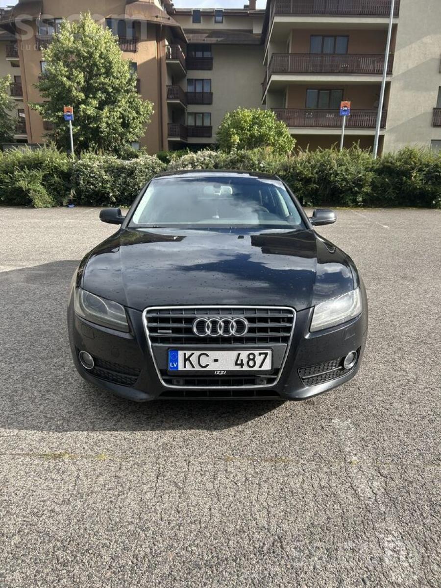 Black Audi A5 2009 in Riga, with an engine capacity of 2.00 L and mileage of 343 thousand km for 6250 €, photo 1 on AUTOMOTO.COM.LV
