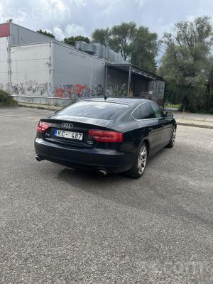 Black Audi A5 2009 in Riga, with an engine capacity of 2.00 L and mileage of 343 thousand km for 6250 €, photo 6 on AUTOMOTO.COM.LV