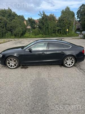 Black Audi A5 2009 in Riga, with an engine capacity of 2.00 L and mileage of 343 thousand km for 6250 €, photo 7 on AUTOMOTO.COM.LV