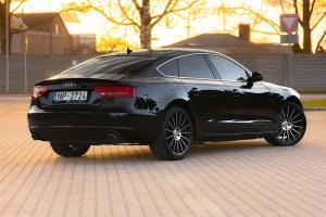 Black Audi A5 2009 in Jelgava, with an engine capacity of 2.70 L and mileage of 240 thousand km for 8900 €, photo 6 on AUTOMOTO.COM.LV
