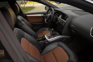 Black Audi A5 2009 in Jelgava, with an engine capacity of 2.70 L and mileage of 240 thousand km for 8900 €, photo 15 on AUTOMOTO.COM.LV