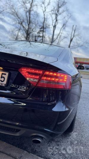 Melns Audi A5 2010 Rīga, ar dzinēja tilpumu 3.00 L un nobraukumu 325 tūkst. km par 7500 €, foto 15 vietnē AUTOMOTO.COM.LV