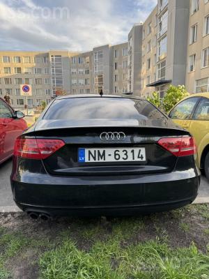Black Audi A5 2010 in Riga, with an engine capacity of 2.00 L and mileage of 352 thousand km for 7500 €, photo 5 on AUTOMOTO.COM.LV