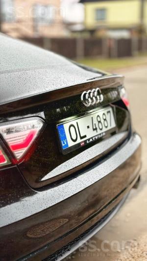 Melns Audi A5 2010 Rīga, ar dzinēja tilpumu 3.00 L un nobraukumu 308 tūkst. km par 7399 €, foto 12 vietnē AUTOMOTO.COM.LV