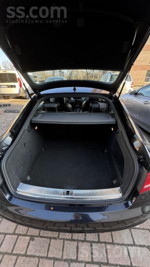 Melns Audi A5 2010 Rīga, ar dzinēja tilpumu 3.00 L un nobraukumu 327 tūkst. km par 7700 €, foto 16 vietnē AUTOMOTO.COM.LV