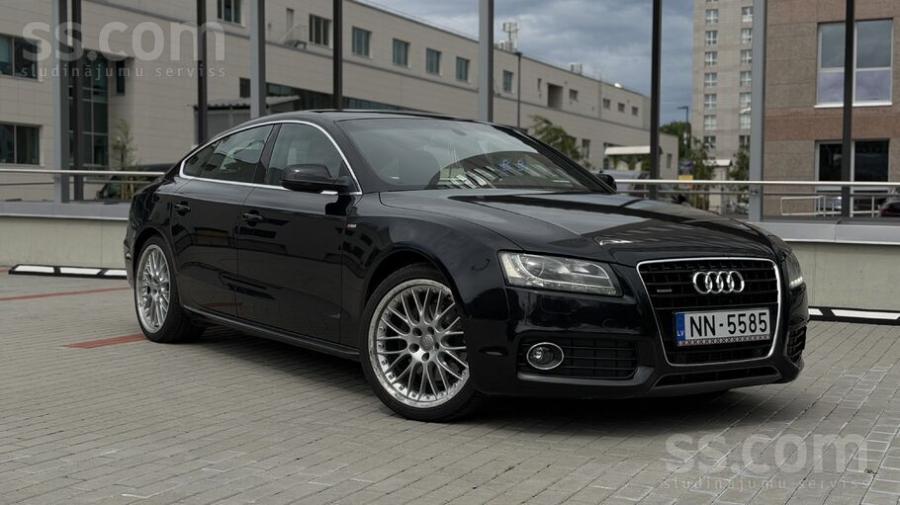 Melns Audi A5 2010 Rīga, ar dzinēja tilpumu 3.00 L un nobraukumu 327 tūkst. km par 7300 €, foto 1 vietnē AUTOMOTO.COM.LV