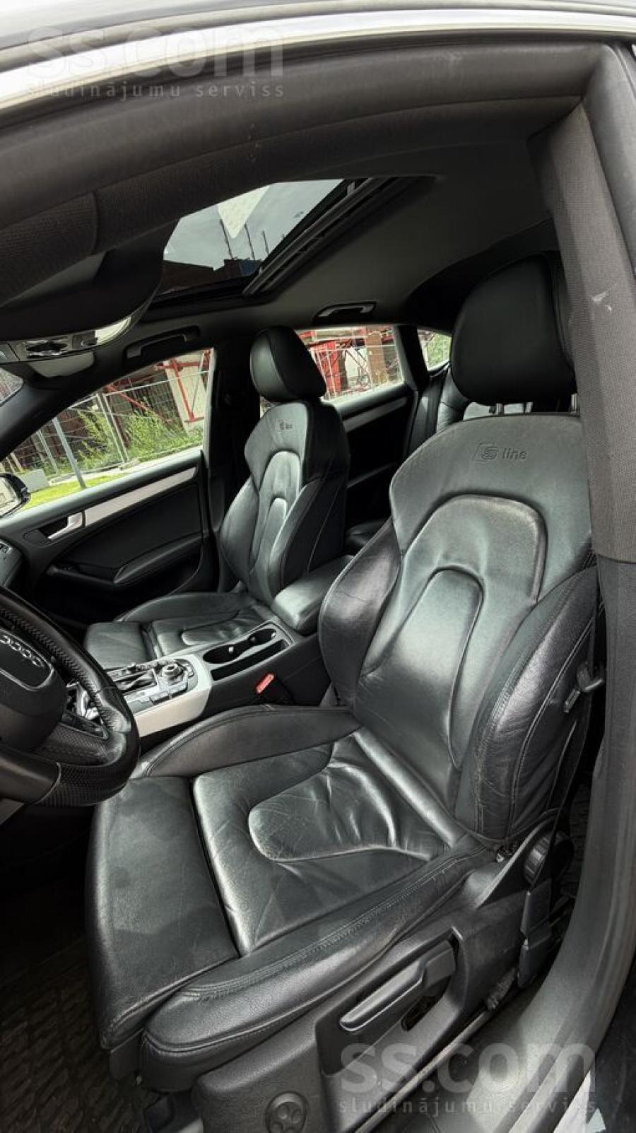 Melns Audi A5 2010 Rīga, ar dzinēja tilpumu 3.00 L un nobraukumu 327 tūkst. km par 7300 €, foto 12 vietnē AUTOMOTO.COM.LV