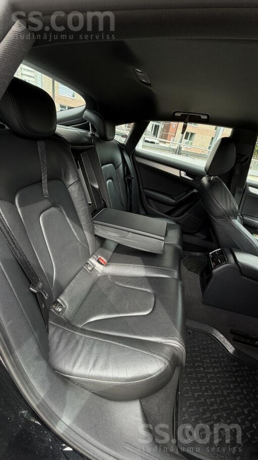 Melns Audi A5 2010 Rīga, ar dzinēja tilpumu 3.00 L un nobraukumu 327 tūkst. km par 7300 €, foto 13 vietnē AUTOMOTO.COM.LV