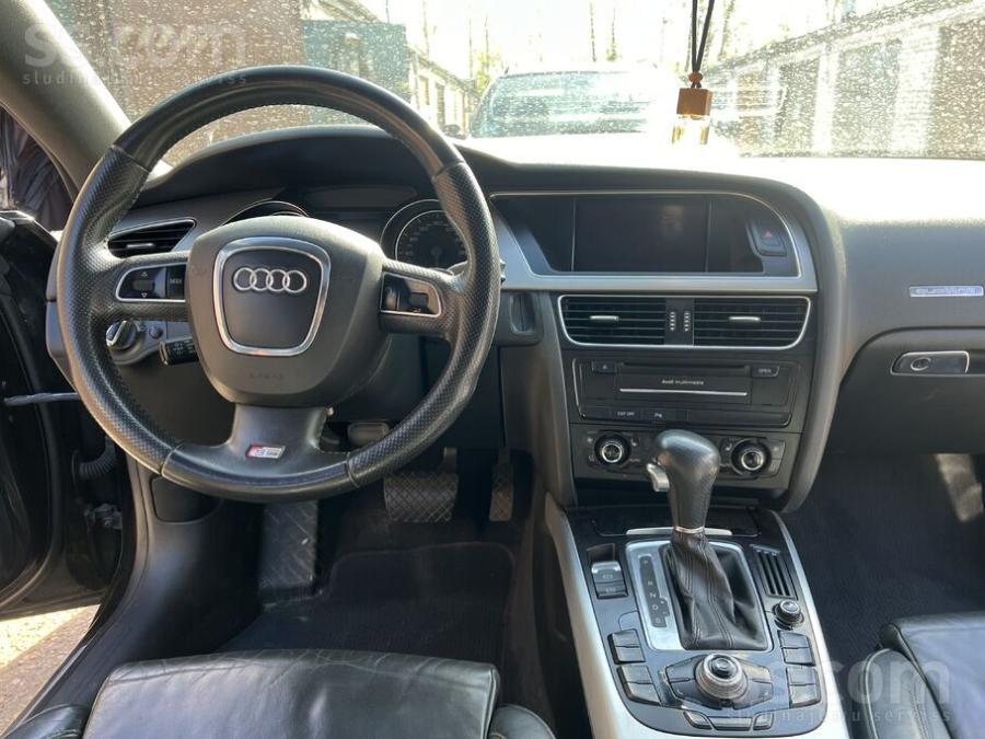 Melns Audi A5 2010 Rīga, ar dzinēja tilpumu 2.00 L un nobraukumu 284 tūkst. km par 8700 €, foto 11 vietnē AUTOMOTO.COM.LV