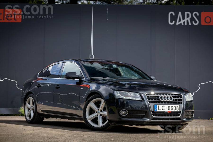 Black Audi A5 2010 in Riga, with an engine capacity of 2.00 L and mileage of 413 thousand km for 6990 €, photo 4 on AUTOMOTO.COM.LV