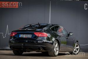 Black Audi A5 2010 in Riga, with an engine capacity of 2.00 L and mileage of 413 thousand km for 6990 €, photo 9 on AUTOMOTO.COM.LV