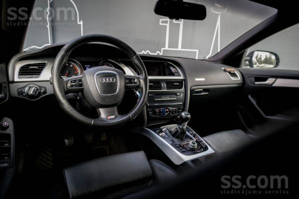 Black Audi A5 2010 in Riga, with an engine capacity of 2.00 L and mileage of 413 thousand km for 6990 €, photo 10 on AUTOMOTO.COM.LV