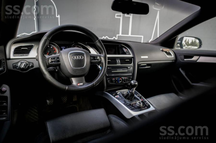 Black Audi A5 2010 in Riga, with an engine capacity of 2.00 L and mileage of 413 thousand km for 6990 €, photo 11 on AUTOMOTO.COM.LV