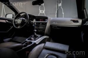 Black Audi A5 2010 in Riga, with an engine capacity of 2.00 L and mileage of 413 thousand km for 6990 €, photo 13 on AUTOMOTO.COM.LV
