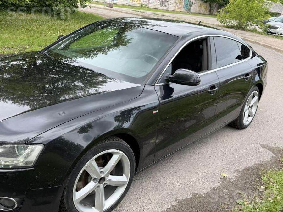 Melns Audi A5 2010 Rīga, ar dzinēja tilpumu 2.70 L un nobraukumu 43 tūkst. km par 9990 €, foto 4 vietnē AUTOMOTO.COM.LV