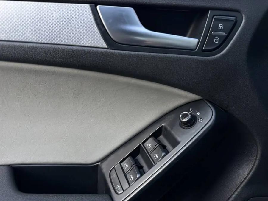 Melns Audi A5 2010 Rīga, ar dzinēja tilpumu 3.00 L un nobraukumu 335 tūkst. km par 6690 €, foto 15 vietnē AUTOMOTO.COM.LV