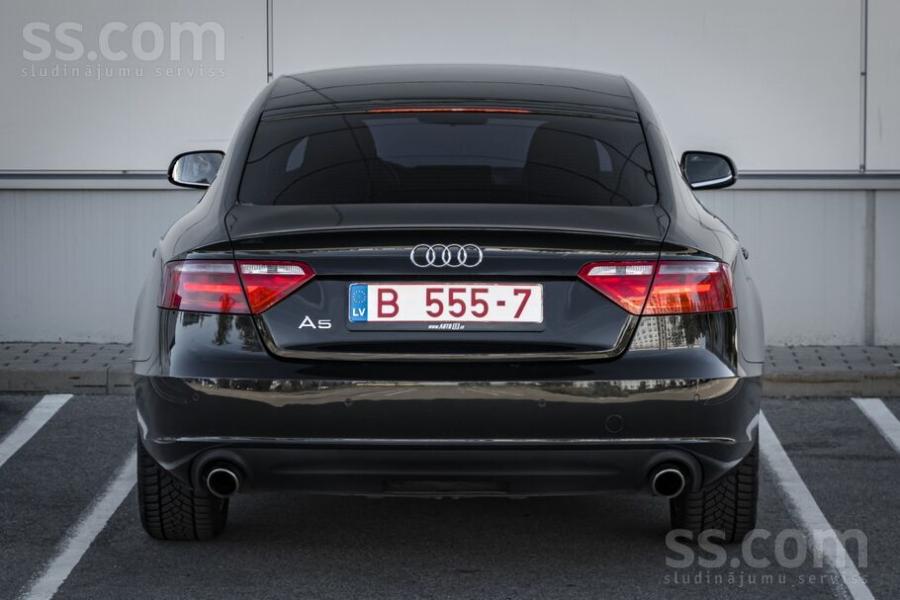 Melns Audi A5 2010 Rīga, ar dzinēja tilpumu 2.00 L un nobraukumu 185 tūkst. km par 7790 €, foto 6 vietnē AUTOMOTO.COM.LV