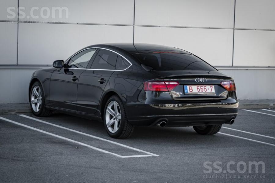 Melns Audi A5 2010 Rīga, ar dzinēja tilpumu 2.00 L un nobraukumu 185 tūkst. km par 7790 €, foto 7 vietnē AUTOMOTO.COM.LV
